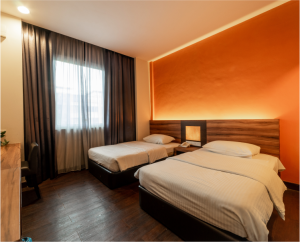 Home - Waterfront Hotel